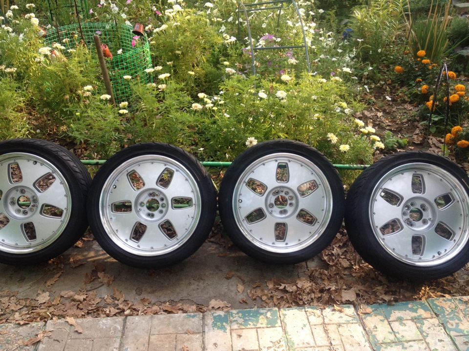 Продам комплект дисков Riverside MAE с резиной Yokohama s-drive ...