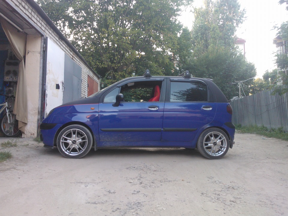 Молдинги — Daewoo Matiz (M100/M150), 0,8 л, 2004 года | аксессуары | DRIVE2