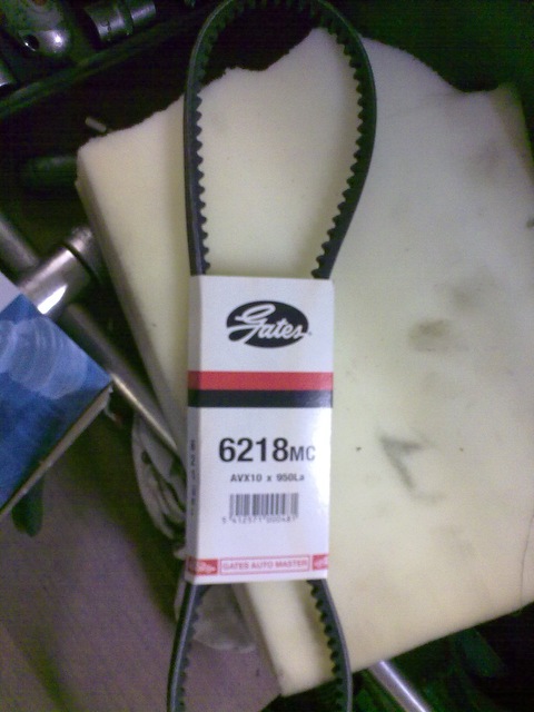 6218MC Неармированные клиновые ремни с формованным зубом GATES ...
