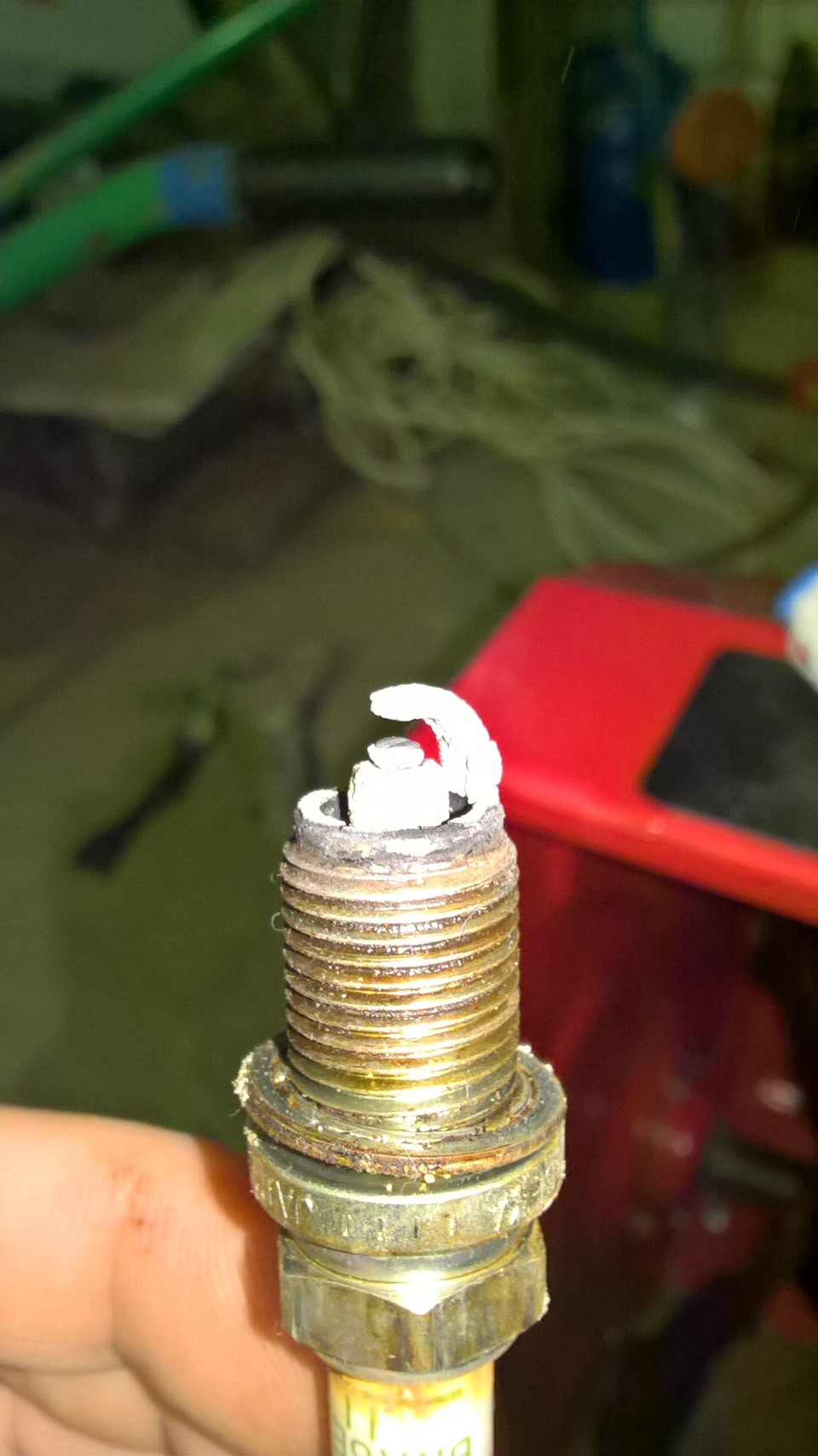 Свечи — Daihatsu Yrv, 1,3 л, 2001 года | своими руками | DRIVE2