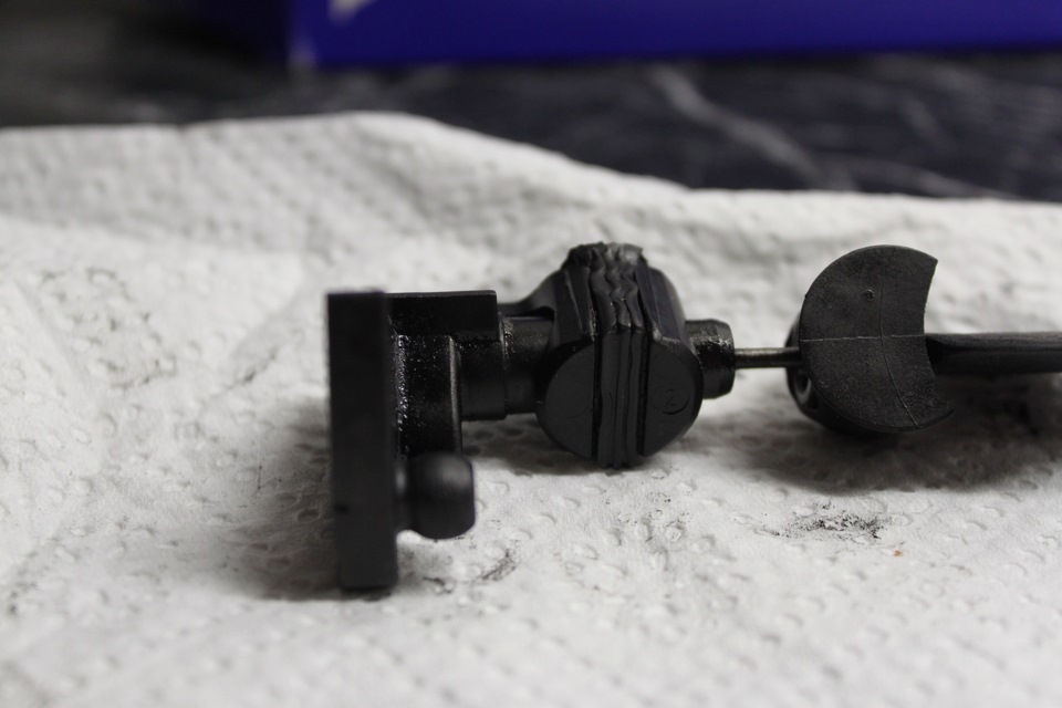 Замена вихревой заслонки — Volvo V70 III, 2,4 л, 2008 года | своими ...