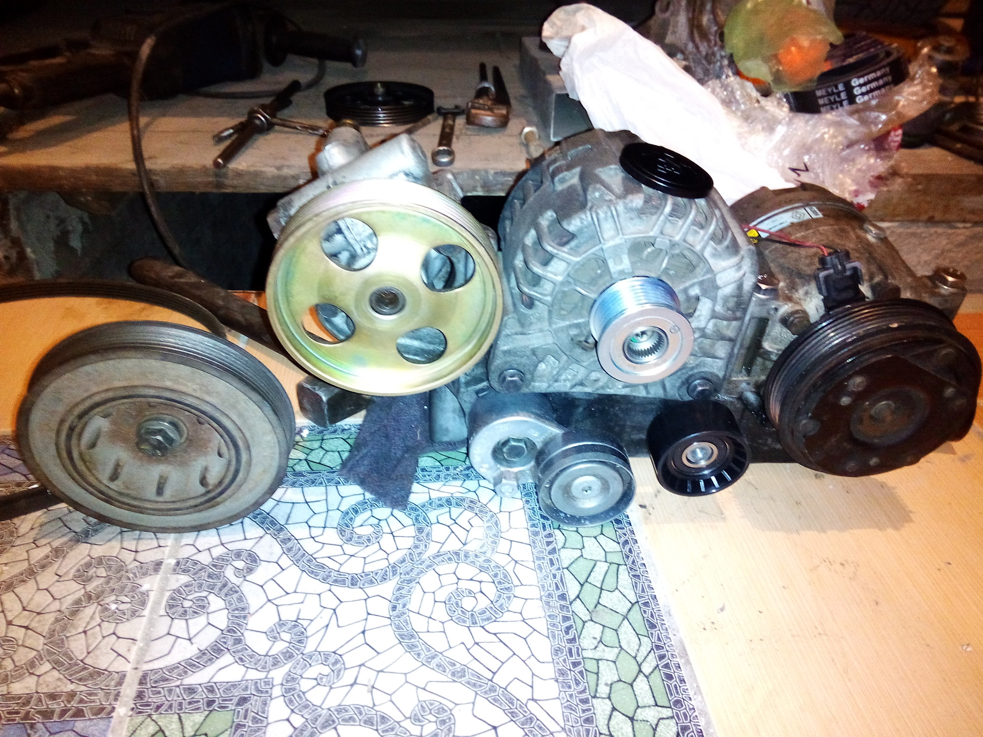 Установка кондиционера часть 2 — Nissan Primastar, 1,9 л, 2005 года ...