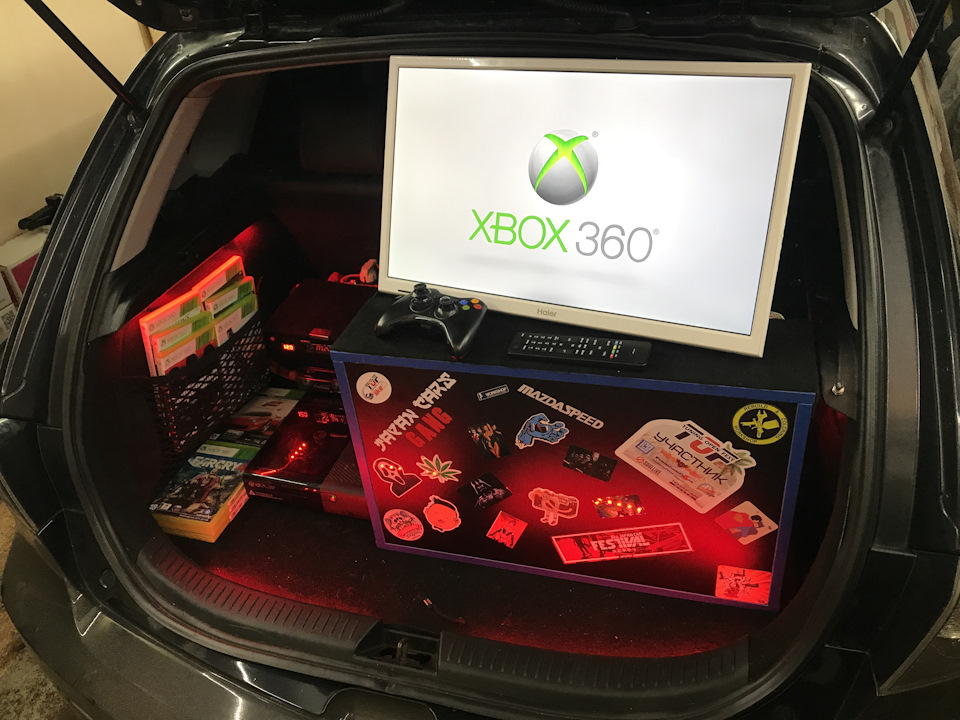 Телевизор 24 дюйма и XBOX 360 в багажник. — Mazda 3 (1G) BK, 2 л, 2007 ...