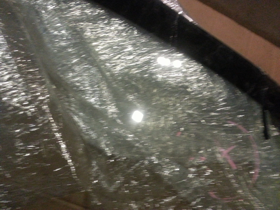 Разбитое стекло и мелкий ремонт фонаря — Toyota Chaser (100), 2,5 л ...