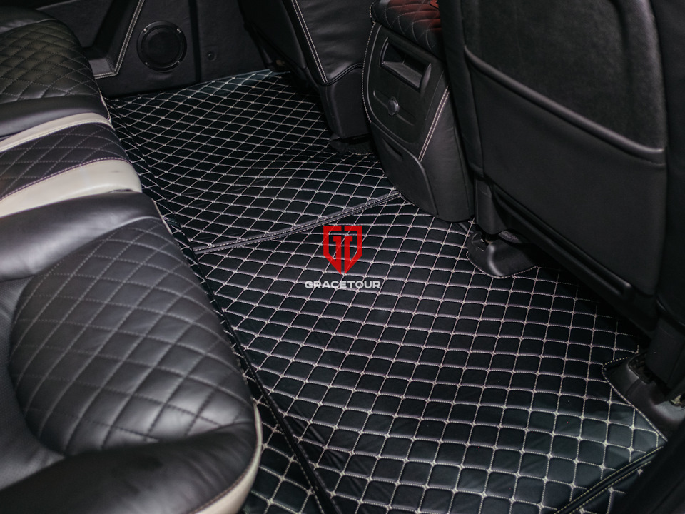 Коврики для Комбат T98 — российского броневика для VIP-персон ...