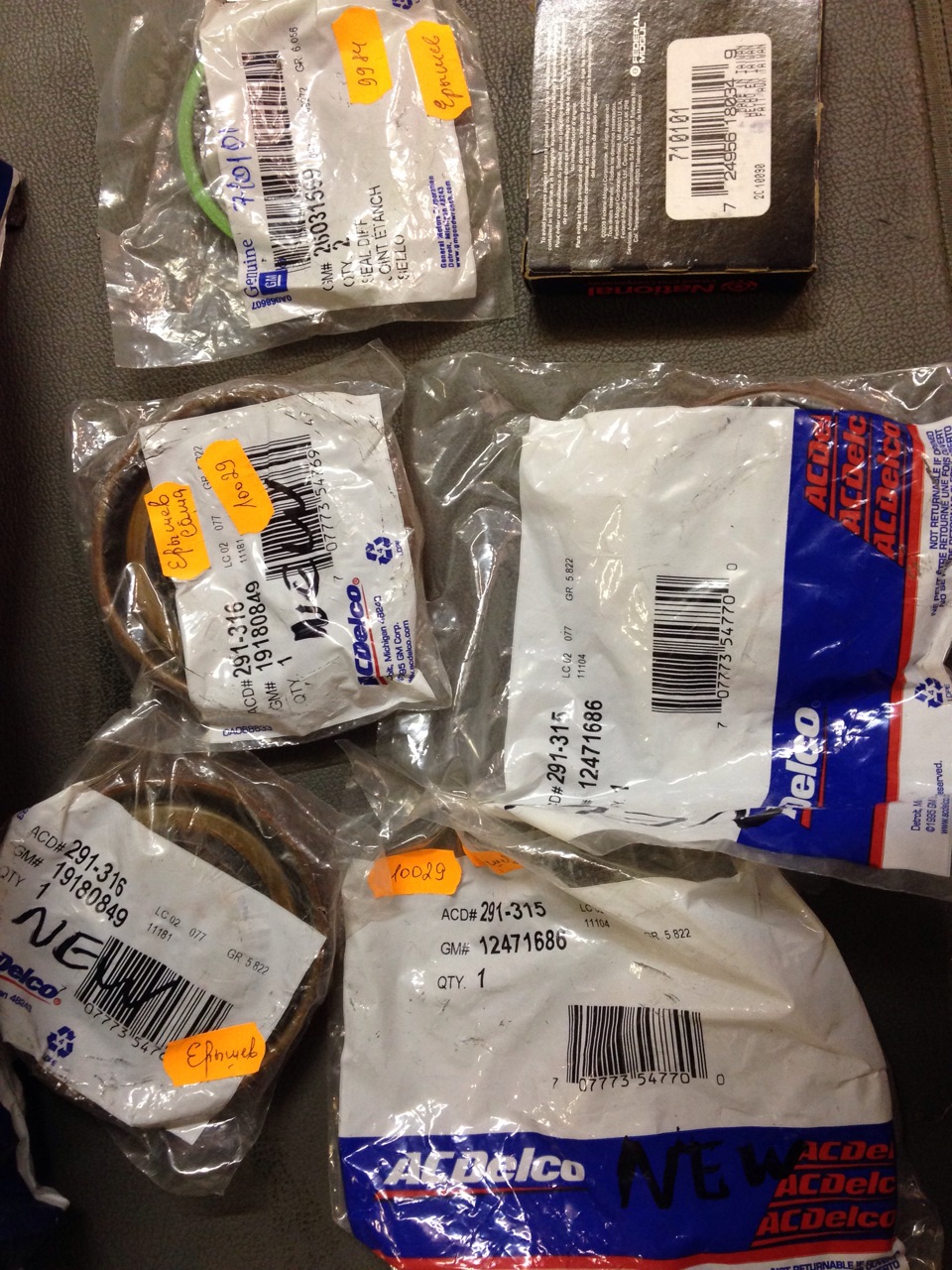 26031569 Сальник передней полуоси GM | Запчасти на DRIVE2