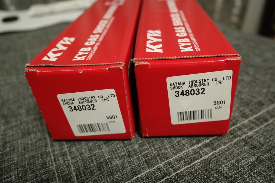 Заменил задние аморты на KYB 348032 — Chevrolet Cruze (1G), 1,6 л, 2010 ...