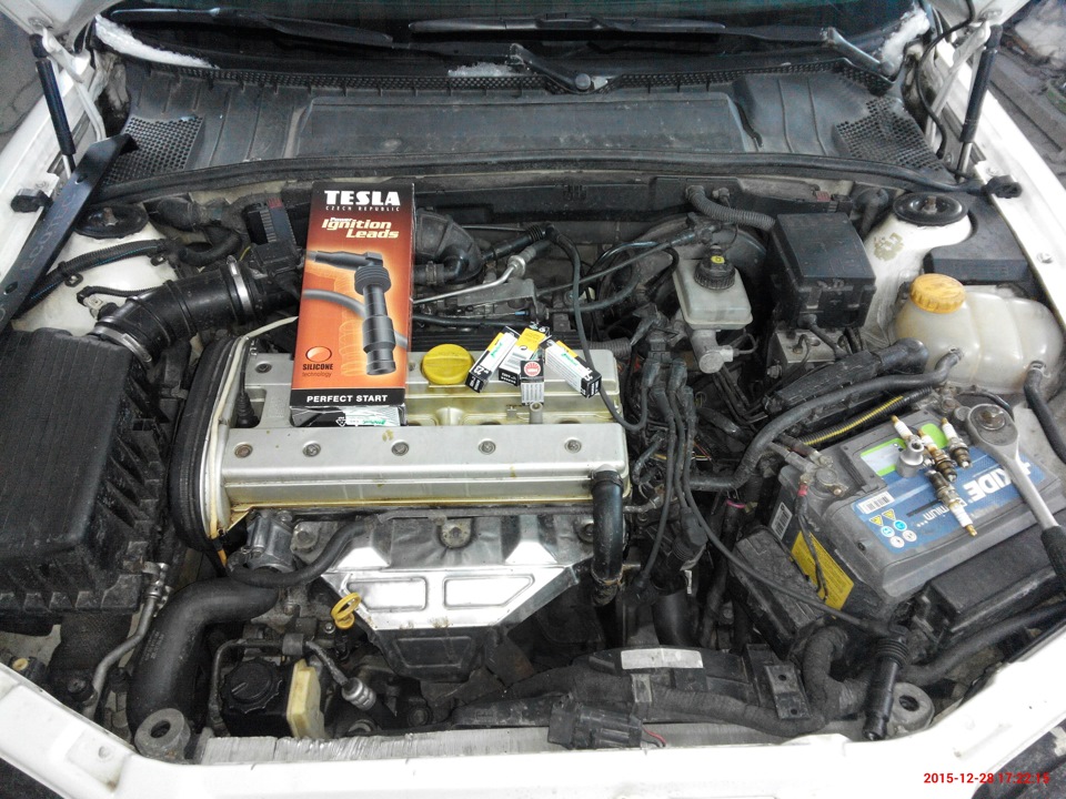 свечи+вв провода — Opel Vectra B, 2 л, 2000 года | расходники | DRIVE2