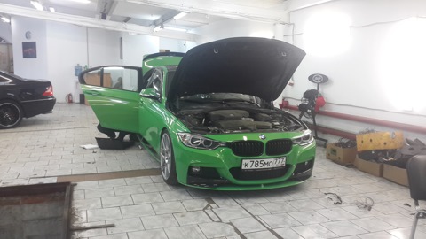 51217162433 Накладка двери загрунтованная Л BMW | Запчасти на DRIVE2