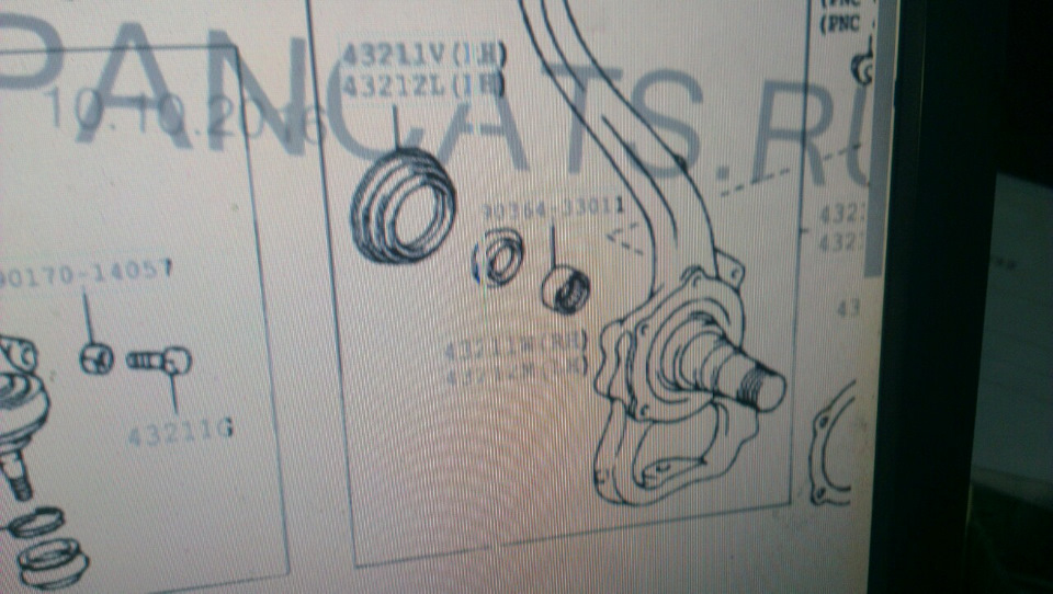 Подшипник и втулка поворотного кулака — Toyota Land Cruiser 100, 4,7 л ...