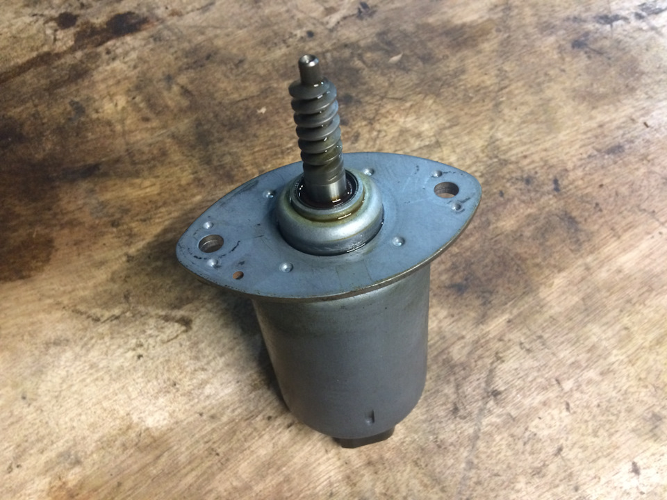 11377548388 Двигатель привода регулировки BMW | Запчасти на DRIVE2