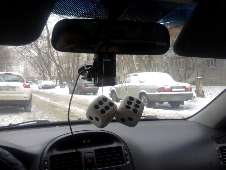 Автомобильный видеорегистратор КАРКАМ Q2 — KIA Cerato (1G), 1,6 л, 2006 ...