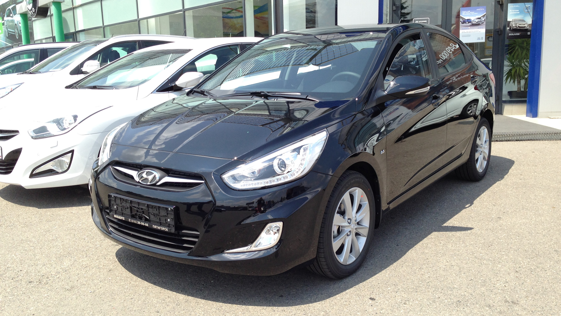 Hyundai Solaris 1.6 бензиновый 2013 | на DRIVE2