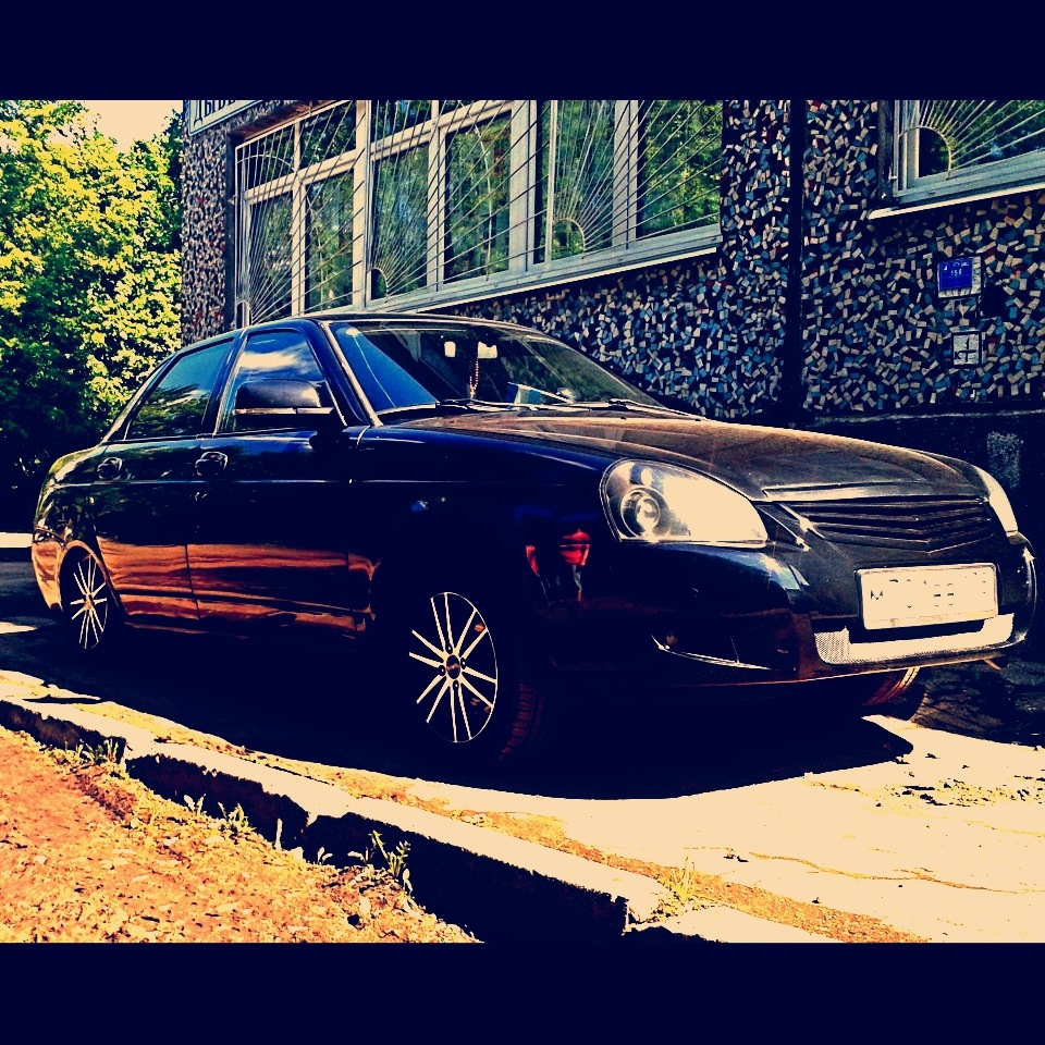 Only Black/Gold Bullet.Final. — Lada Приора седан, 1,6 л, 2010 года ...