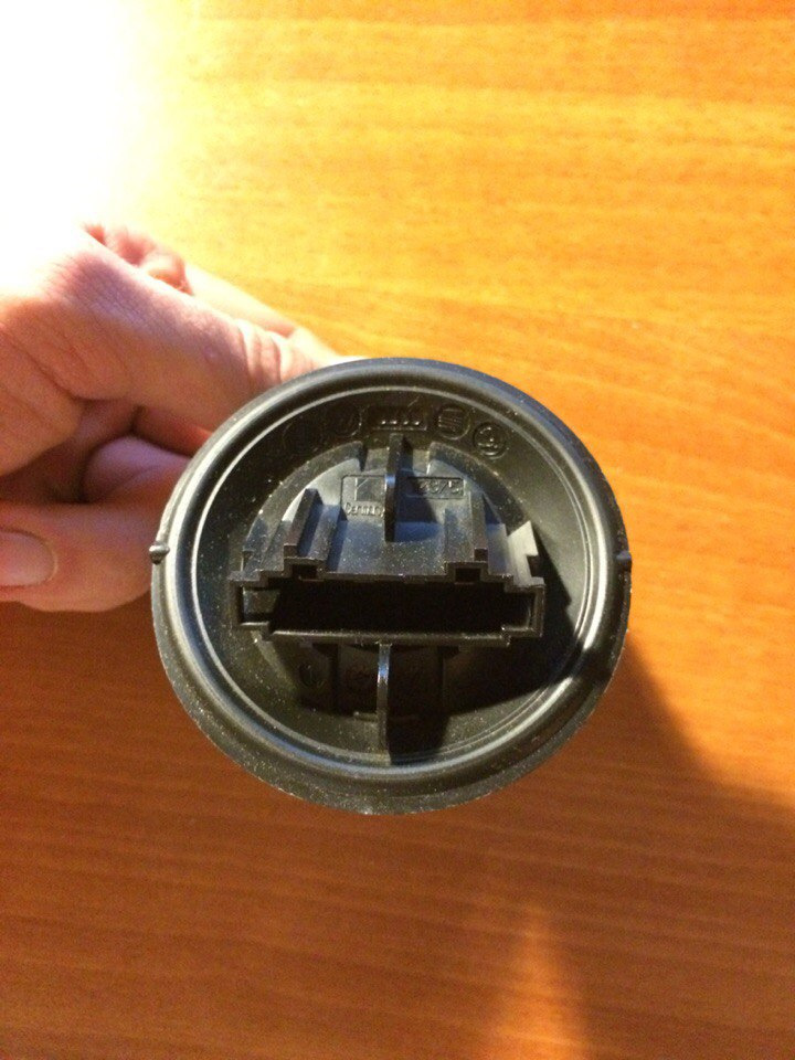 6Q0959263 РЕЗИСТОР ВЕНТИЛЯТОРА ОХЛАЖДЕНИЯ AUDI A2 (00-05), VW POLO (02 ...