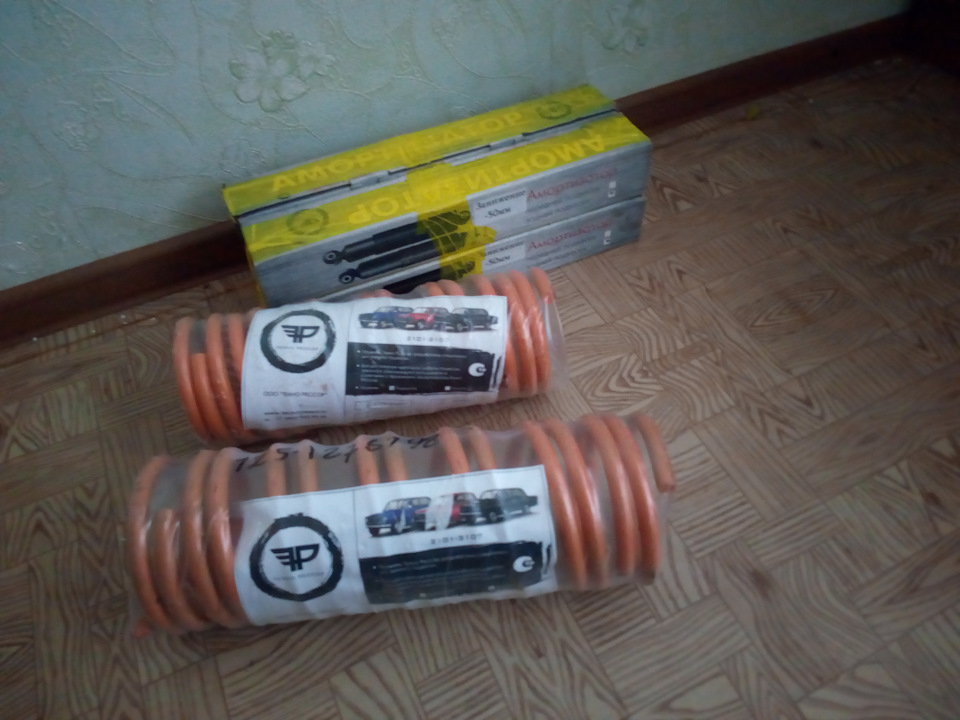 Амортизаторы и пружины Techno Ressor. — Lada 2106, 1,6 л, 1997 года | своими руками | DRIVE2