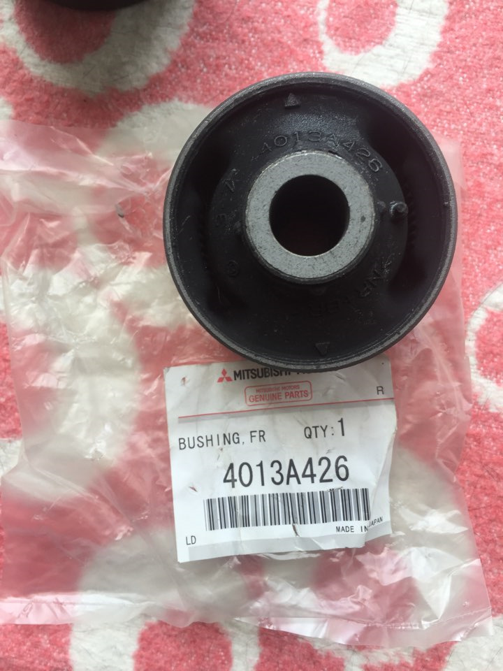 Меняем задний сайлетблок в нижнем переднем рычаге — Mitsubishi Lancer X ...