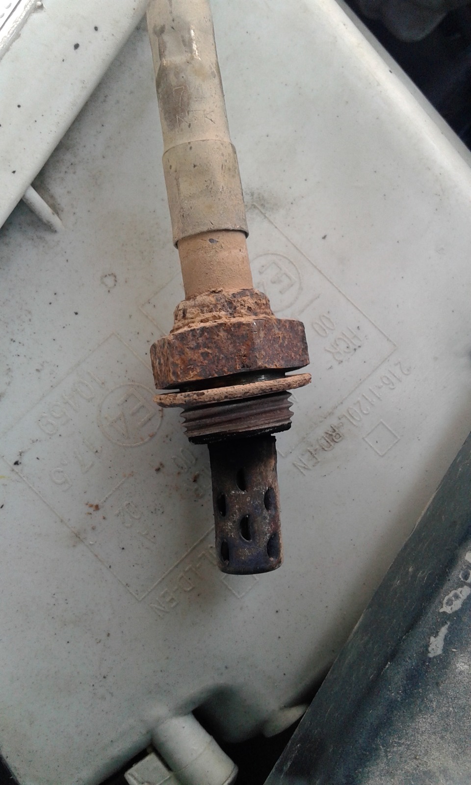 Лямбда наелась — Mazda 626 IV (GE), 1,9 л, 1992 года | своими руками ...