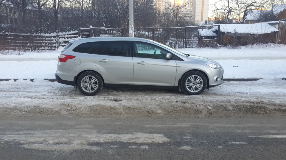 Ford Focus III Hatchback 2.0 бензиновый 2013 | на DRIVE2