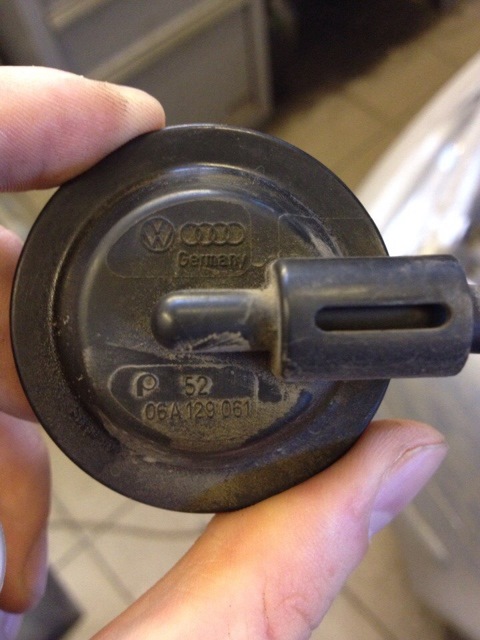 06A129061 МЕХАНИЗМ ВАКУУМНЫЙ МЕМБРАННЫЙ /UDRUCKDOS VAG | Запчасти на DRIVE2