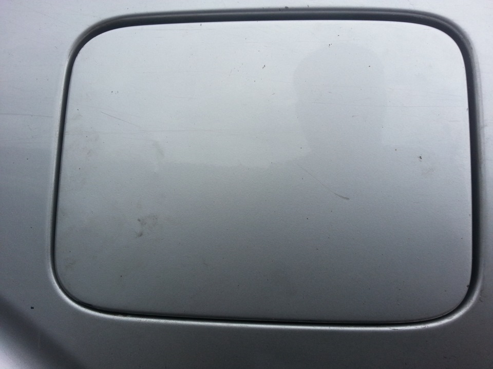 Защелка лючка заливной горловины — Nissan Pathfinder (3G), 2,5 л, 2007 ...