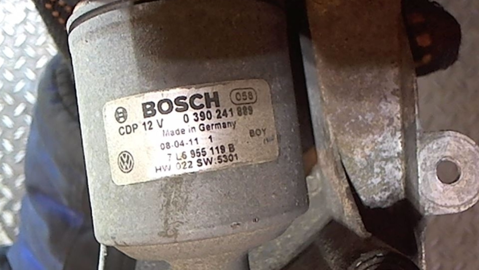 Механизм стеклоочистителей — Volkswagen Touareg (1G), 2,5 л, 2004 года ...