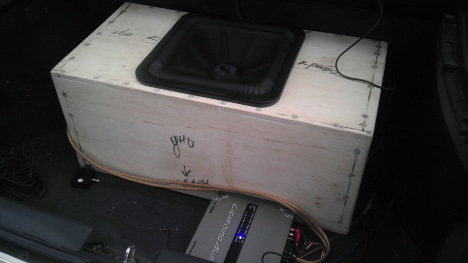 kicker solo baric l3 и Kicker DC122 — Honda Civic Hatchback (6G), 1,8 л ...