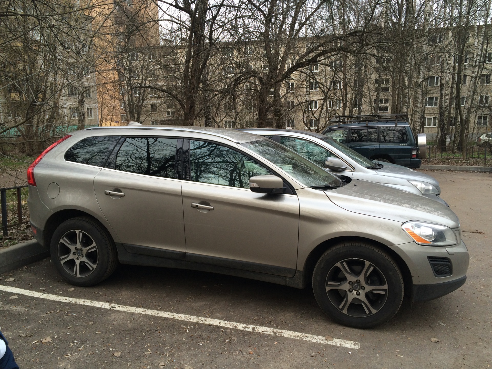 Тонировка — Volvo XC60 (1G), 2,4 л, 2013 года | стайлинг | DRIVE2