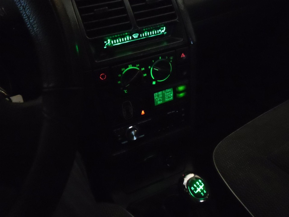 Подсветка ручки КПП — Lada 21124, 1,6 л, 2006 года | электроника | DRIVE2