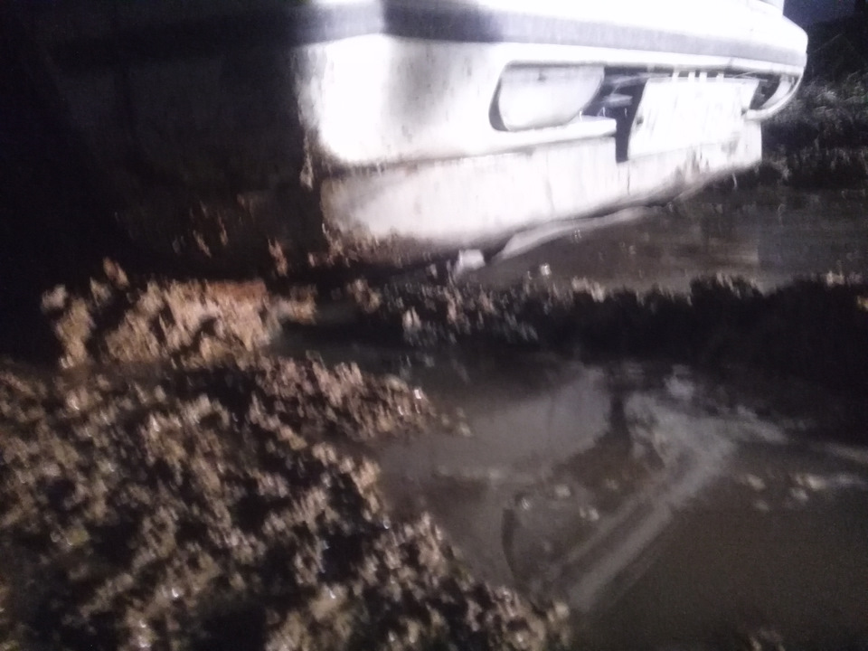 Решил затестить зимние колёса на грязи ))) — Toyota Carina (5G), 1,6 л ...