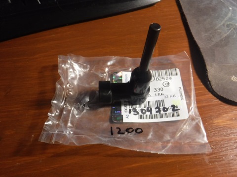 1304702 Датчик уровня охлаждающей жидкости / Astra-H, Zafira-B Opel ...