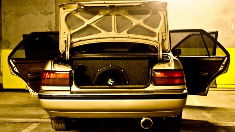 Красные задние фары — Toyota Carina II (T170), 1,6 л, 1988 года ...