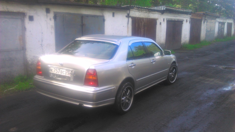 После покраски — Toyota Progres, 2,5 л, 1998 года | фотография | DRIVE2