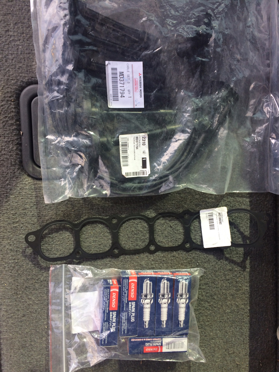 MD371794 ПРОВОДА ВЫСОКОВОЛЬТНЫЕ (комплект) PAJERO/MONTERO (00-06 ...