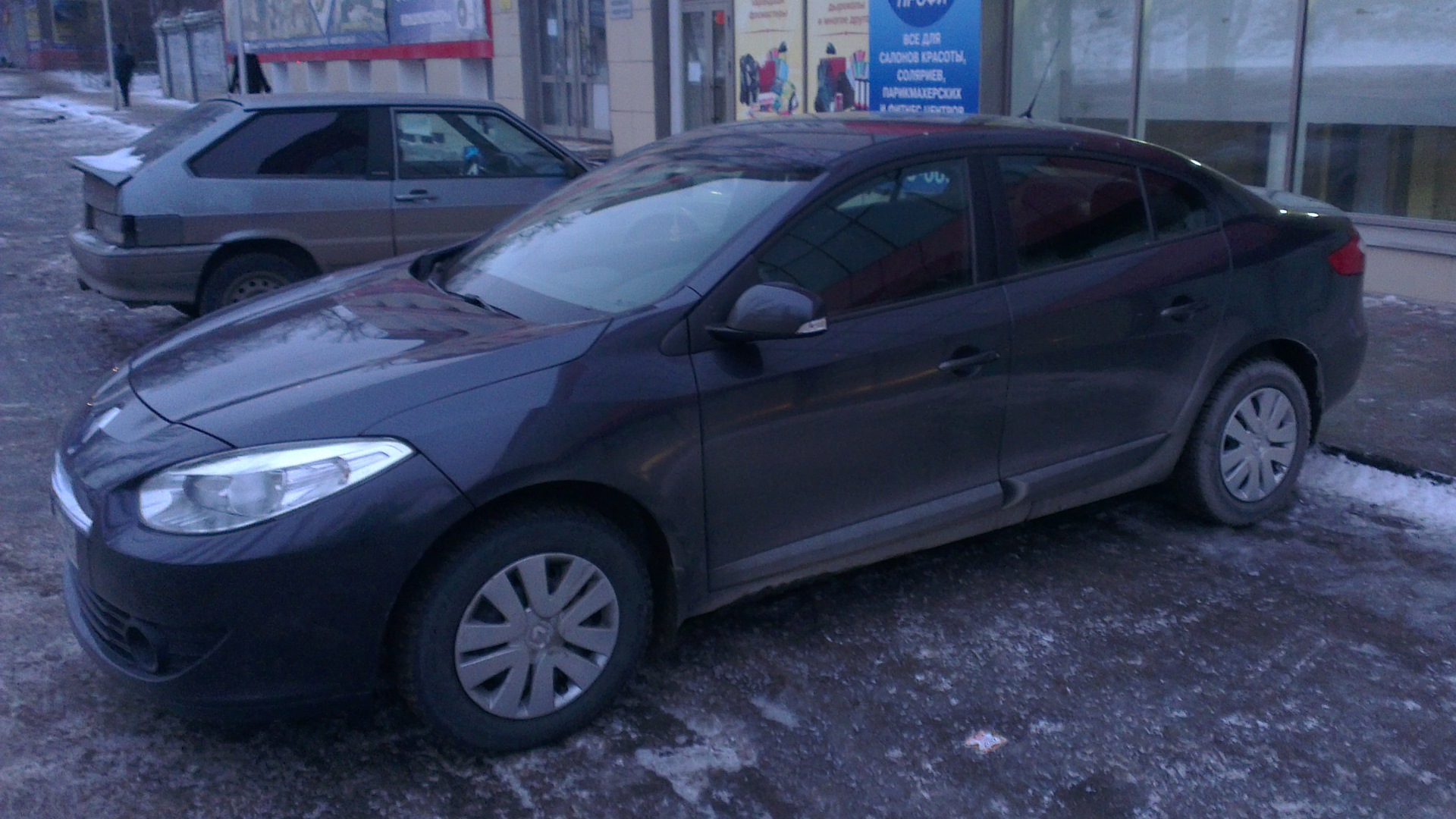 Renault Fluence 1.6 бензиновый 2011 | на DRIVE2