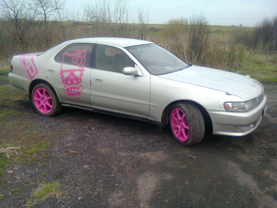 Hello Kitty! — Toyota Cresta (90), 2 л, 1996 года | другое | DRIVE2