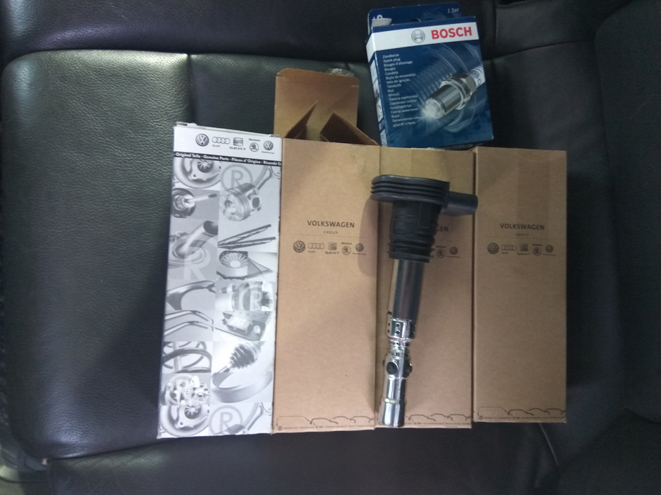 Поменял катушки + прокладку клапанной крышки + свечи + масло. Победа ...