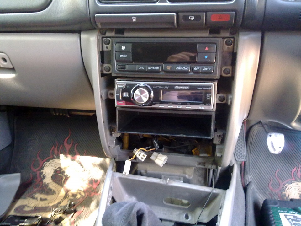 видеорегистратор — Subaru Forester (SF), 2 л., 1999 года | аксессуары ...