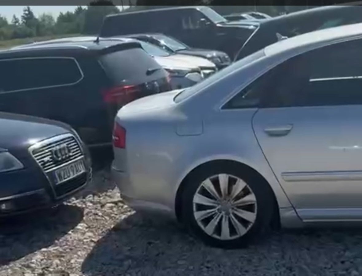 Установка задних стоек от VW Phaeton — Audi A8 (D3), 3 л, 2009 года ...