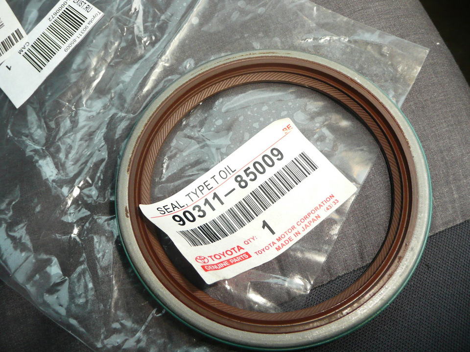 внутренний сальник коленвала — Toyota Caldina (190), 2 л, 1996 года ...