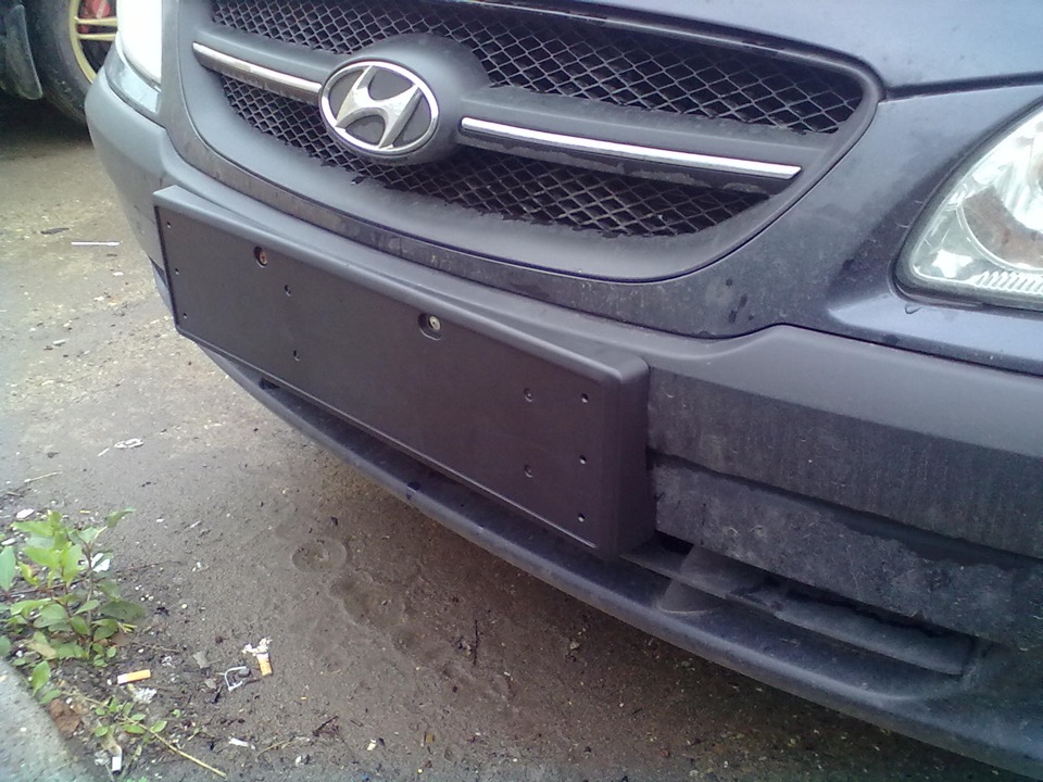 Рамка крепления номерного знака kia spectra — Hyundai Getz, 1,4 л, 2010 ...
