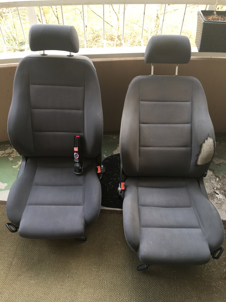 Чистка старых подранных сидений пенкой W5 Polster Schaum из Lidl — Audi ...
