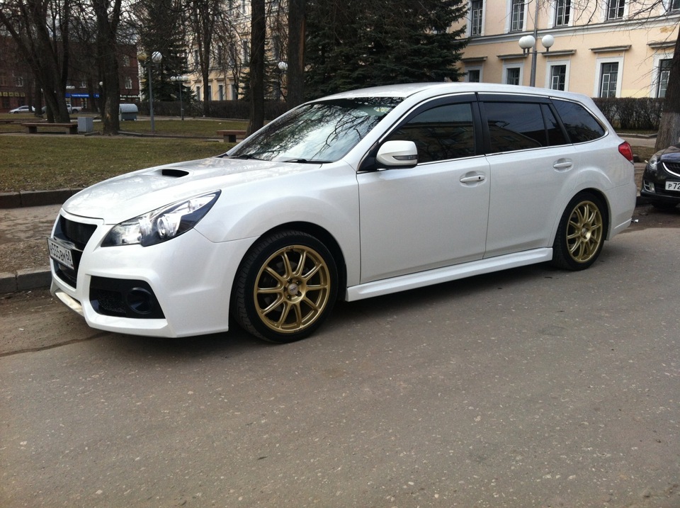 примерка OZ prodrive WRC P1 18 — Subaru Legacy (BM/BR), 2,5 л, 2009 ...