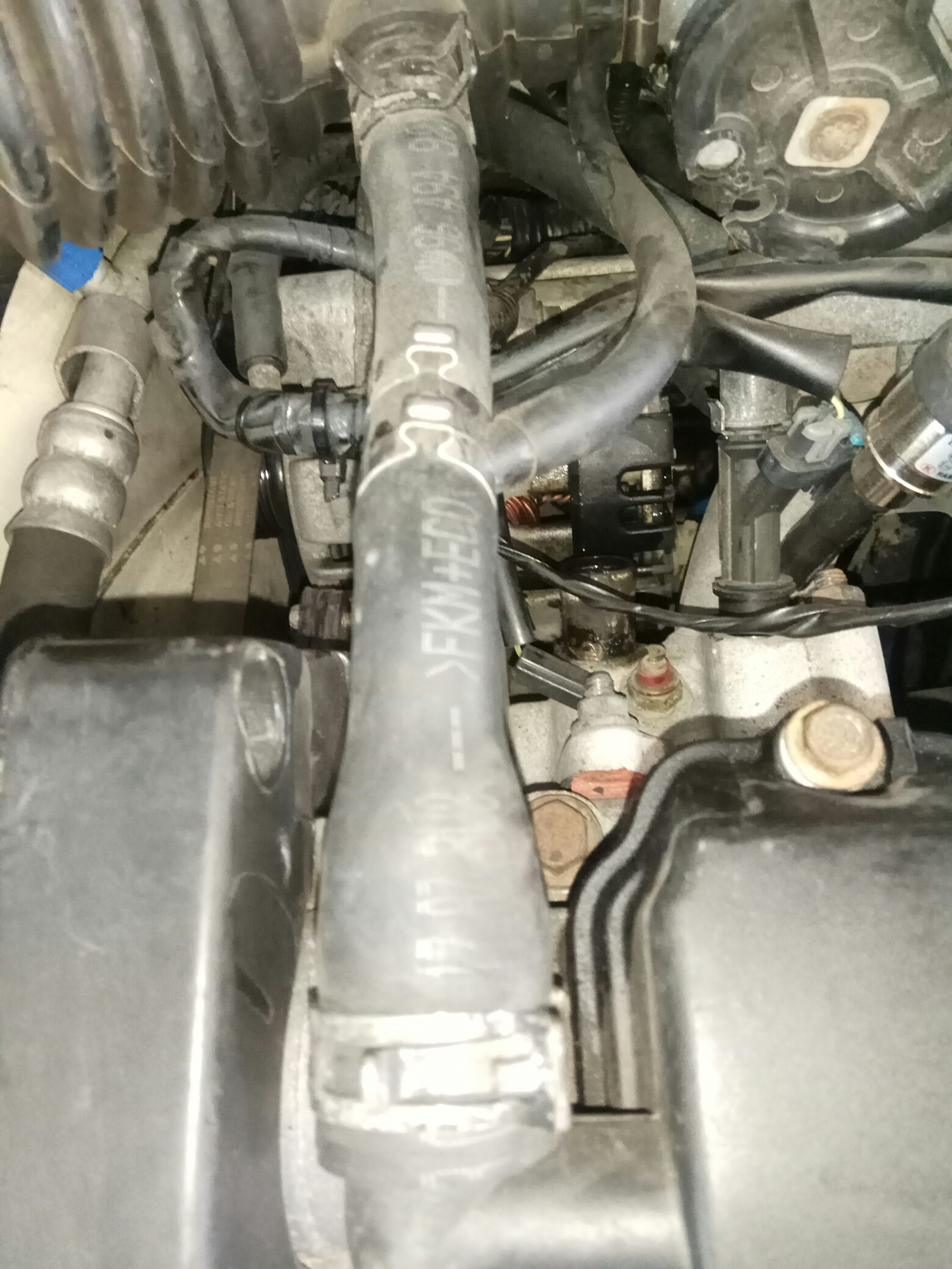 Замена воздушного патрубка. — Daewoo Lanos, 1,5 л, 2004 года | своими ...