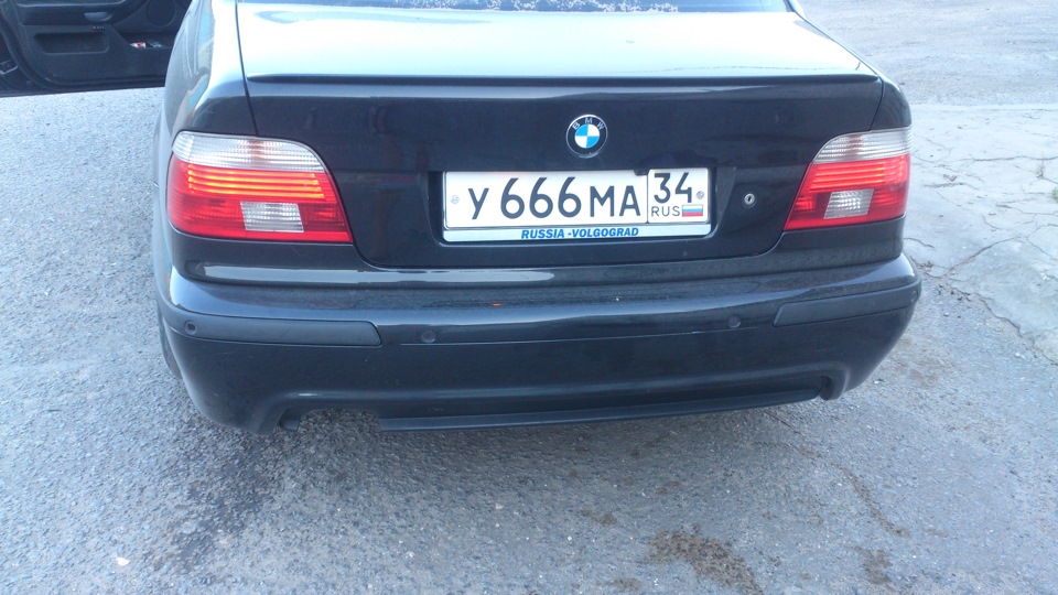задний бампер с афигительной насадочкой — BMW 5 series (E39), 3,5 л ...