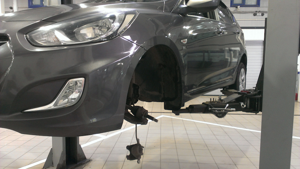 Первая поломка — Hyundai Solaris Hatchback, 1,6 л, 2012 года | визит на ...