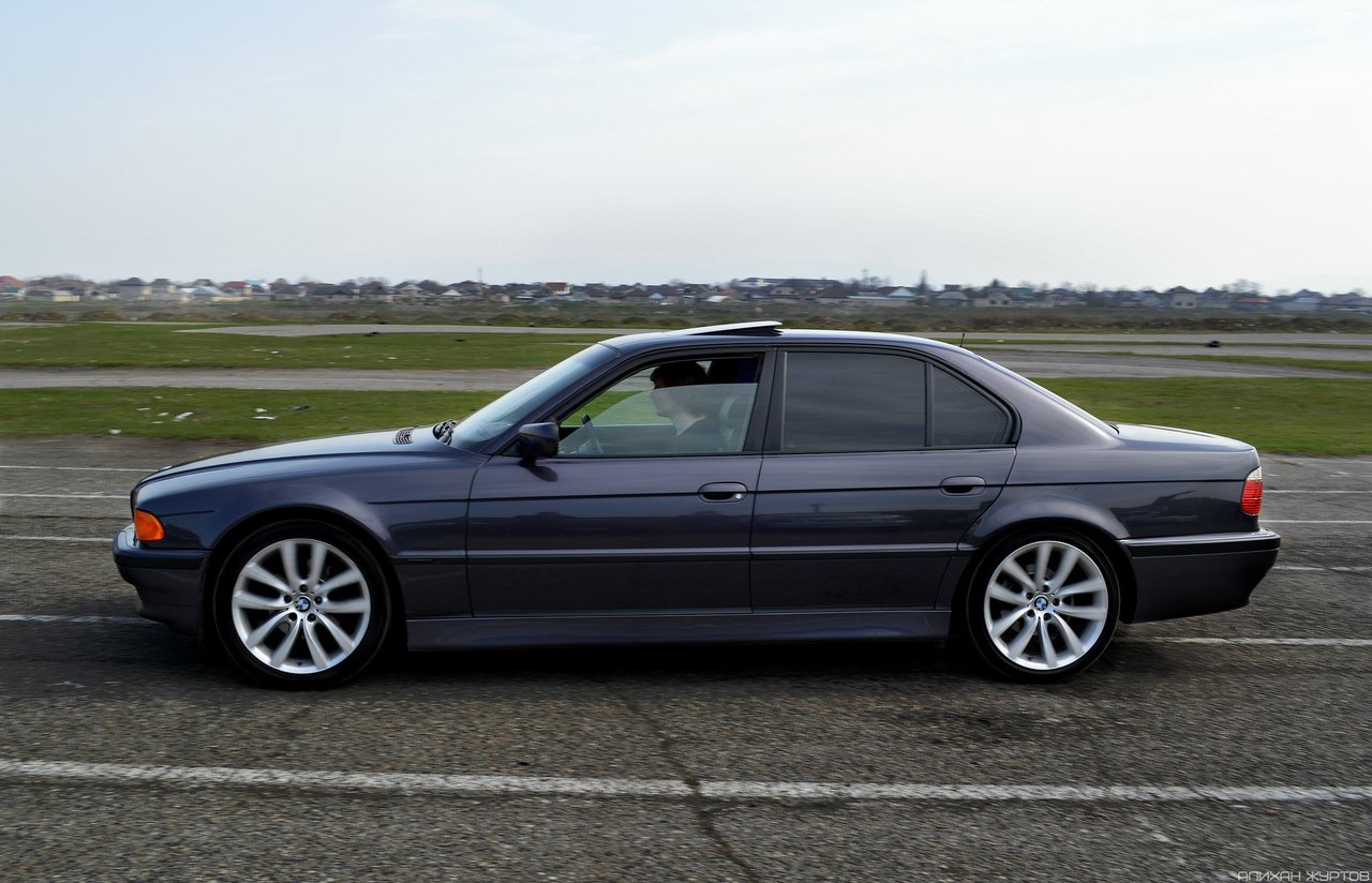 Сходка — BMW 7 series (E38), 3,5 л, 1998 года | встреча | DRIVE2