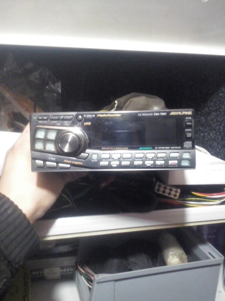 Продам ALPINE CDA 7897 — Mazda 626 III (GD), 2 л, 1990 года | автозвук ...