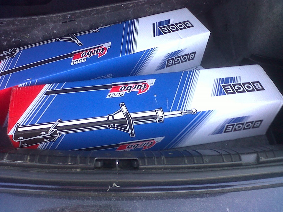 Смена амортизаторов и тяг стабилизатора — BMW 3 series (E46), 2 л, 2003 ...