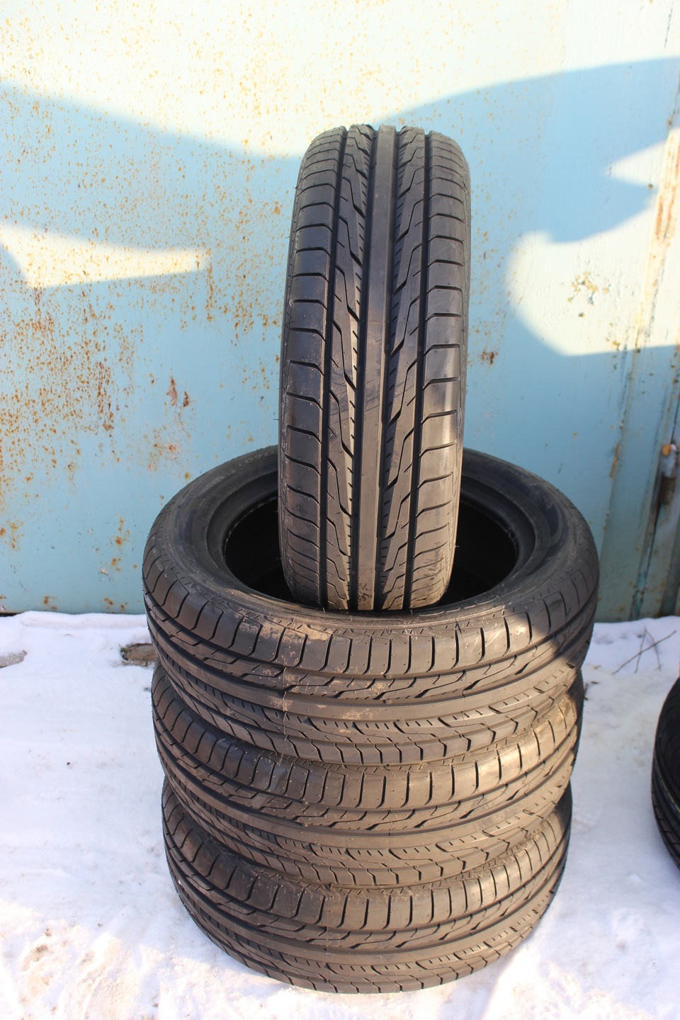 215/50 R17 91V Toyo DRB новая летняя резина — Гараж15 на DRIVE2